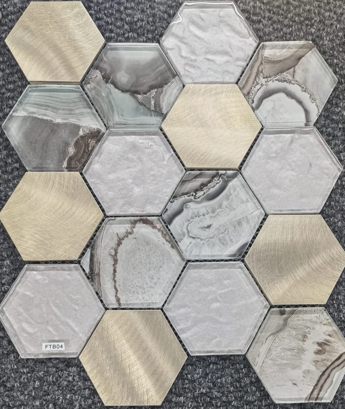 CW - Hexa Ash Mosaic — Pudlo South Africa